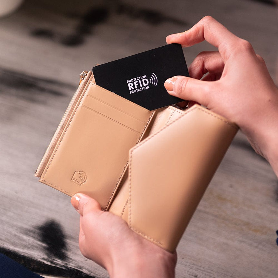 RFID Leather Envelope Purse, Ivory | Purses | SageBrown